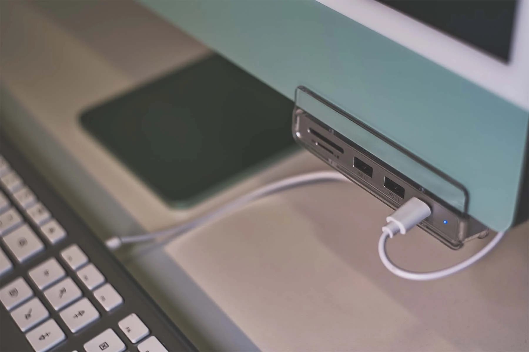 XtremeMac USB-C Hub for new iMac - adapter